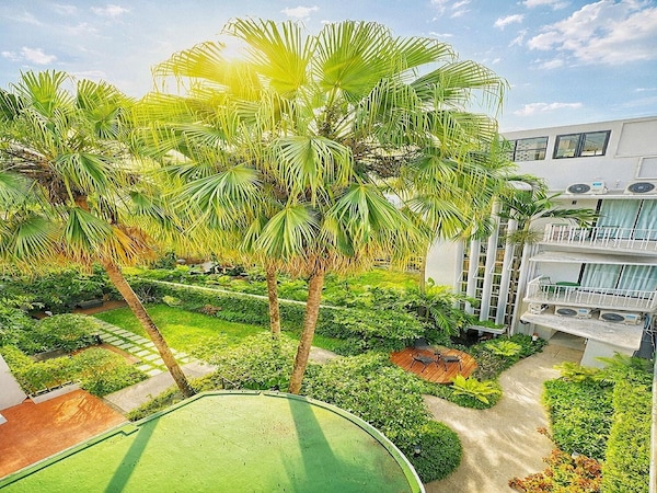 Townhouse Pk Garden - Dusit District