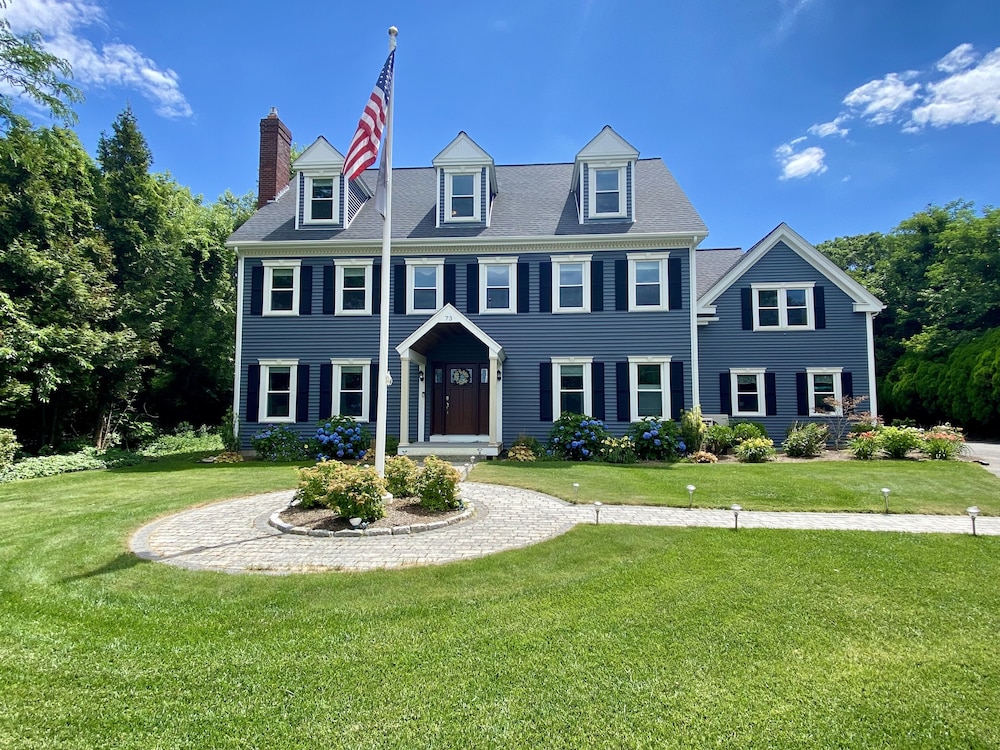 3 Waves Bed & Breakfast - Massachusetts
