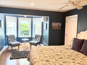 Suite Premium, 1 cama king-size, vista para o jardim | Roupa de alta qualidade, com decoração personalizada 