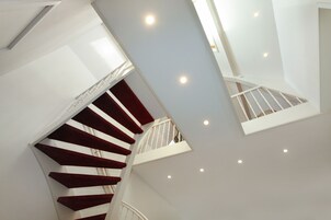 Loft, 2 quartos, vista para a cidade | Ferros/tábuas de passar roupa, Wi-Fi de cortesia, roupa de cama