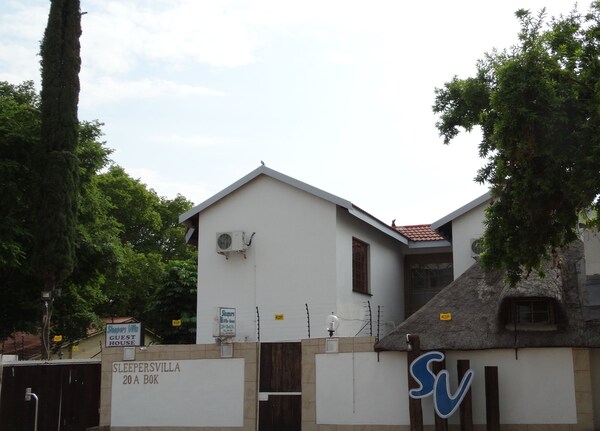 Sleepers Villa - Polokwane
