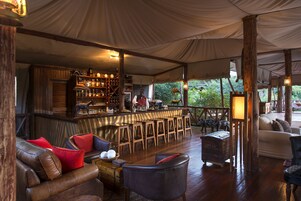 Bar (no alojamento)