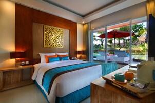 Quarto Duplo Deluxe, 1 cama de casal ou 2 camas individuais, vista para a piscina | Vista do quarto