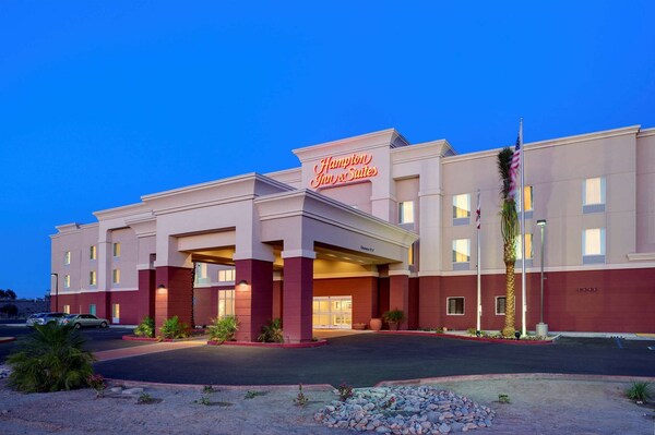 Hampton Inn & Suites Blythe - Blythe, CA