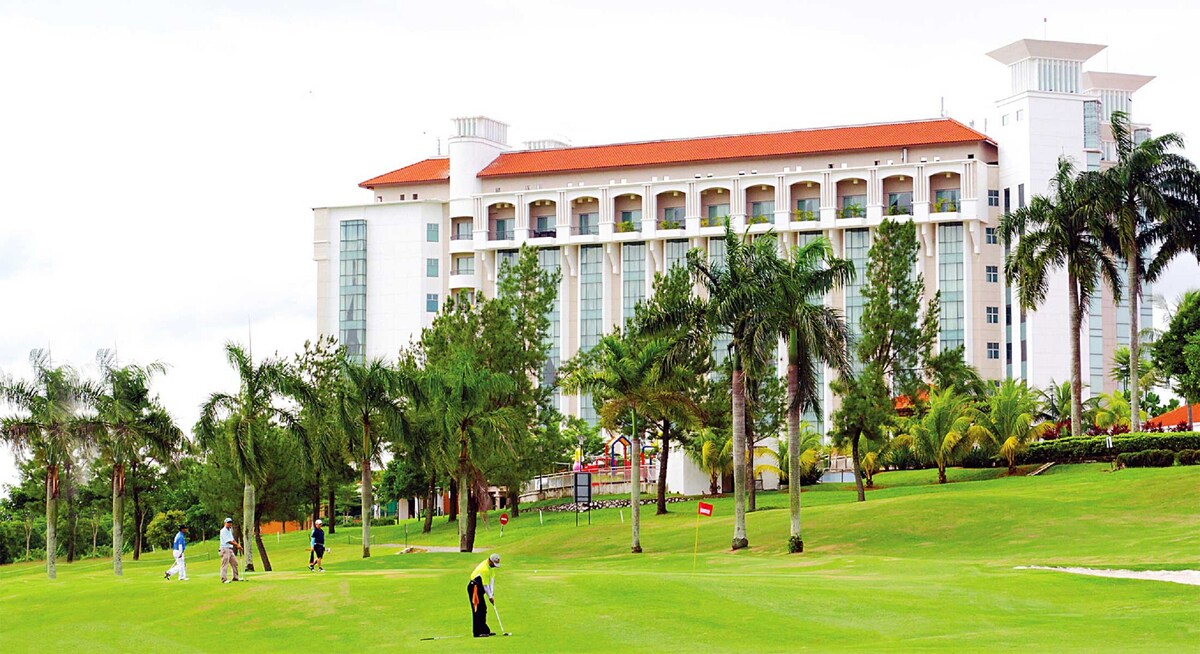 Nilai Springs Resort Hotel: 2023 Room Prices, Deals & Reviews | Expedia.com