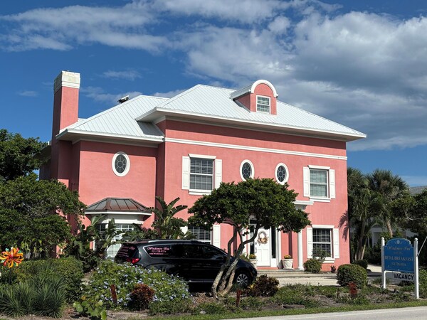 Windemere Inn By The Sea - Melbourne Beach, FL