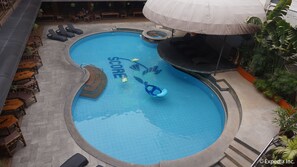 Score Birds Hotel in Angeles City, Philippines | Expedia
