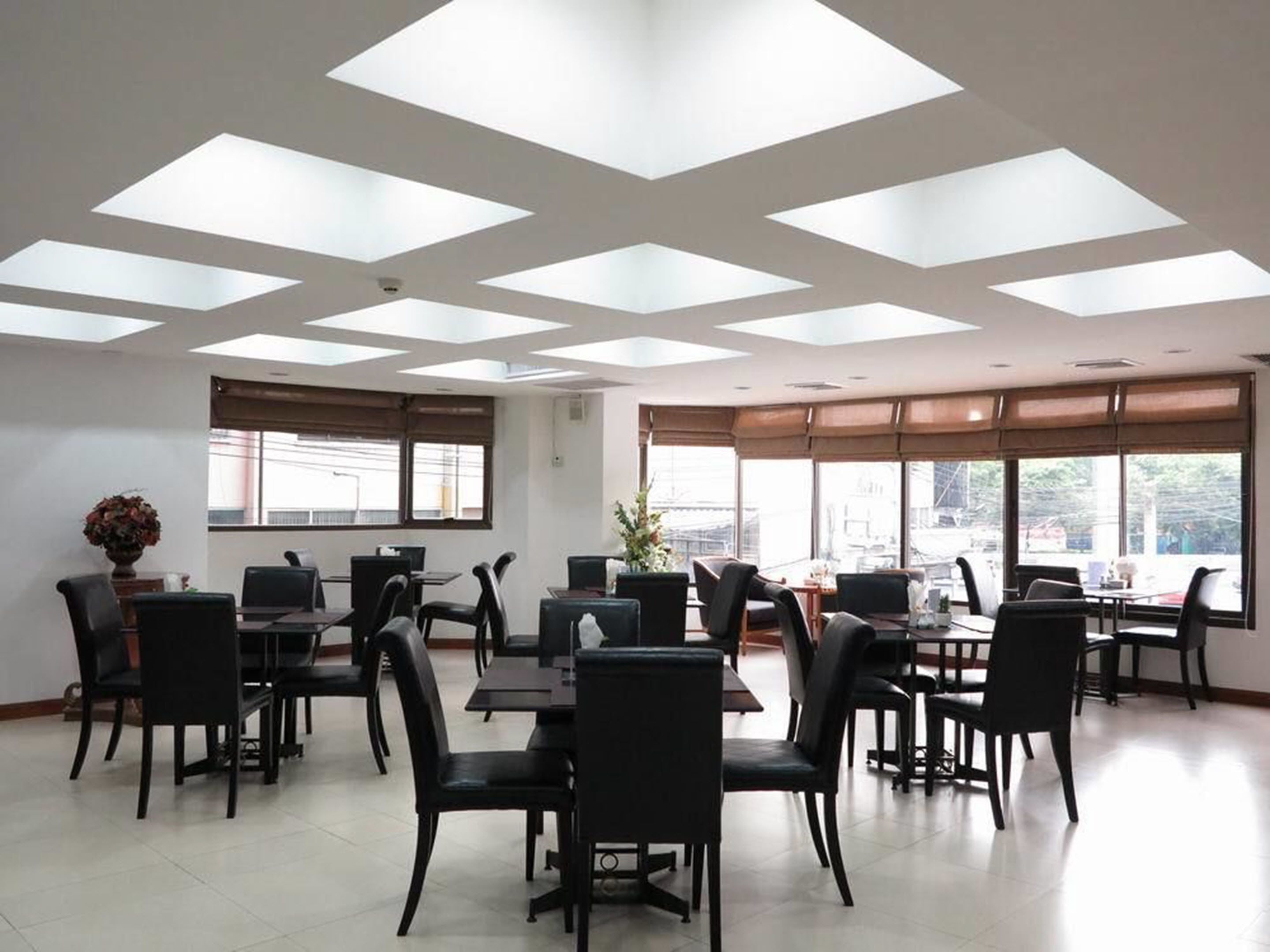 Café da manhã, almoço e jantar