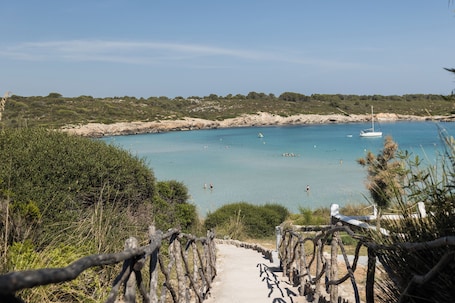 Vista da propriedade. Aparthotel Beach Club