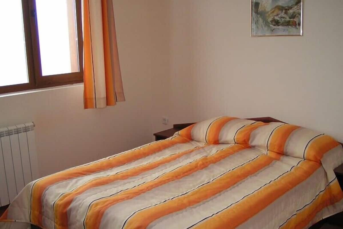 Apartamento, 1 quarto | Cofre no quarto, berços/camas para crianças grátis, camas desdobráveis 