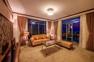 Premier Suite  | Sala | Televisor LCD 