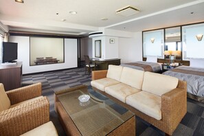 Suite | Sala de estar | Televisor de ecrã plano de 32 polegadas com canais digitais, televisor 