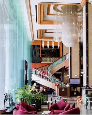 Televisor LED de 32 polegadas com canais por cabo, televisor