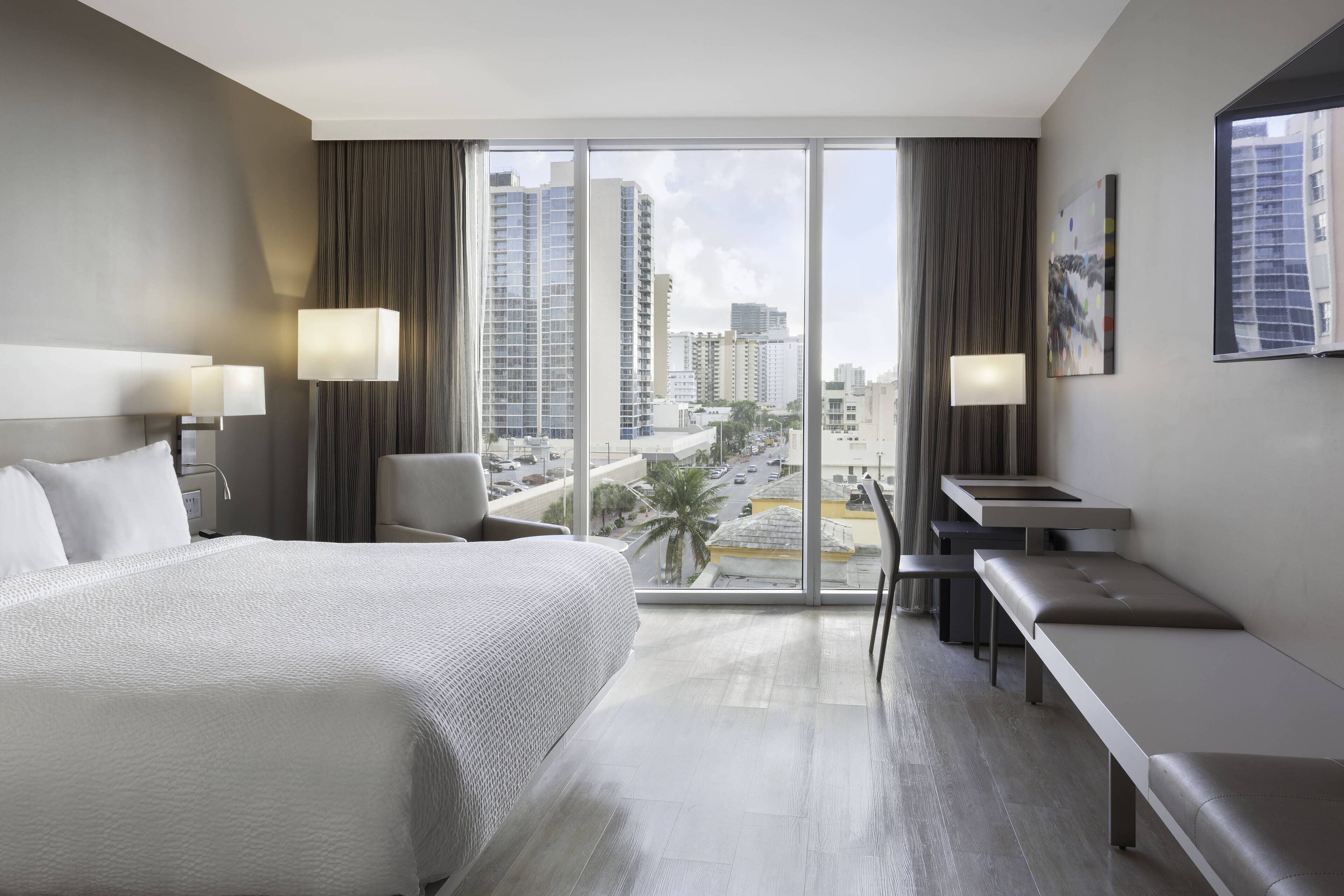 AC Hotel by Marriott Miami Beach in Miami: Find Hotel Reviews, Rooms ...