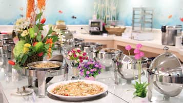 Pequeno-almoço tipo buffet diário incluído