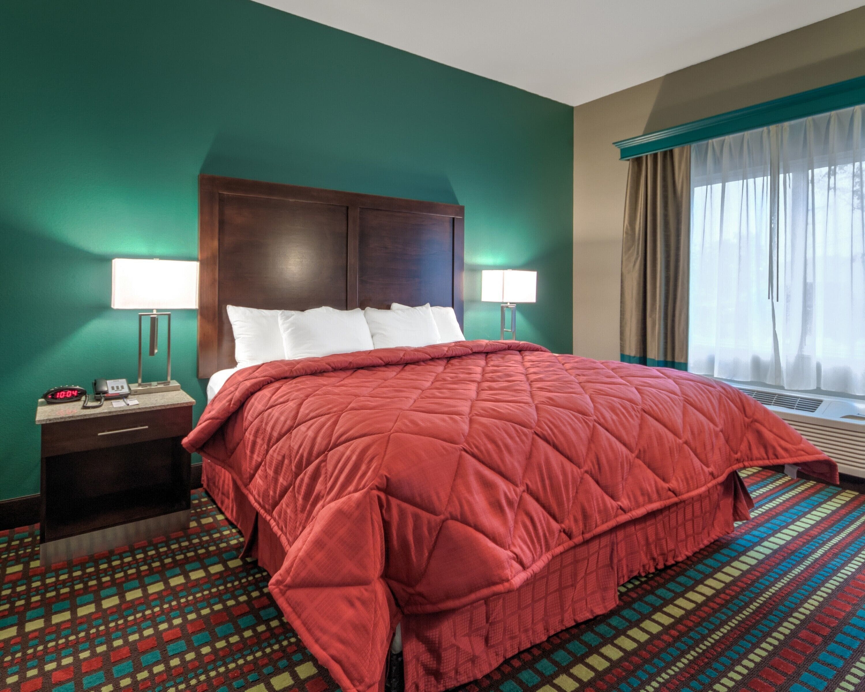 1 quarto, roupas de cama premium, camas com colchões pillow-top