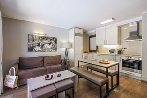 Apartamento, 1 quarto (4 personas) | Sala de jantar