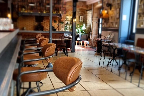 Bar (no alojamento)