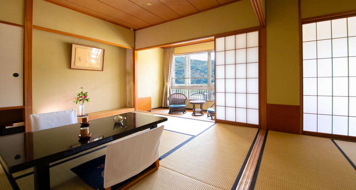 Iwakuni Kokusai Kanko Hotel in Iwakuni: Find Hotel Reviews, Rooms, and ...