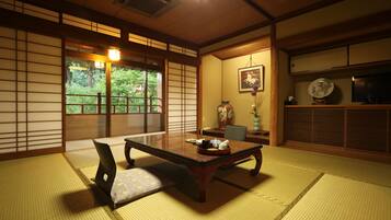 Quarto tradicional, banheiro compartilhado (Japanese Style) | 1 quarto, edredons de pluma, cofres nos quartos, Wi-Fi de cortesia