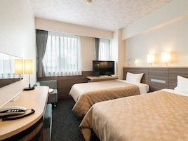 Quarto duplo, para não fumantes (Free parking) | Escrivaninha, Wi-Fi de cortesia, roupa de cama