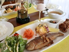 Comida e bebidas