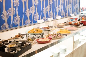 Café da manhã com buffet todos os dias (JPY 1210 por pessoa) 