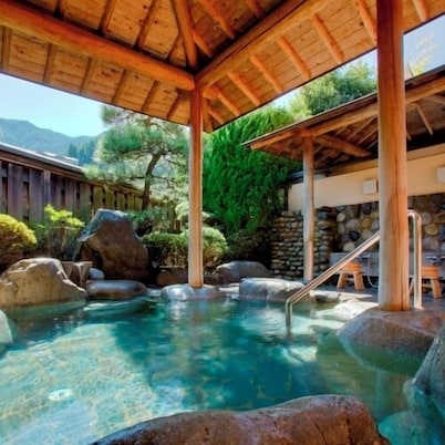 Gero Onsen Kawakamiya Kasuitei