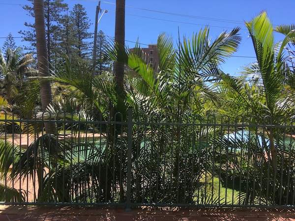 Town Beach Beachcomber Resort - Port Macquarie