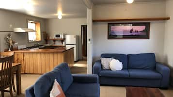Vila (The Villa) | 2 quartos, berços grátis, Wi-Fi de cortesia, roupa de cama