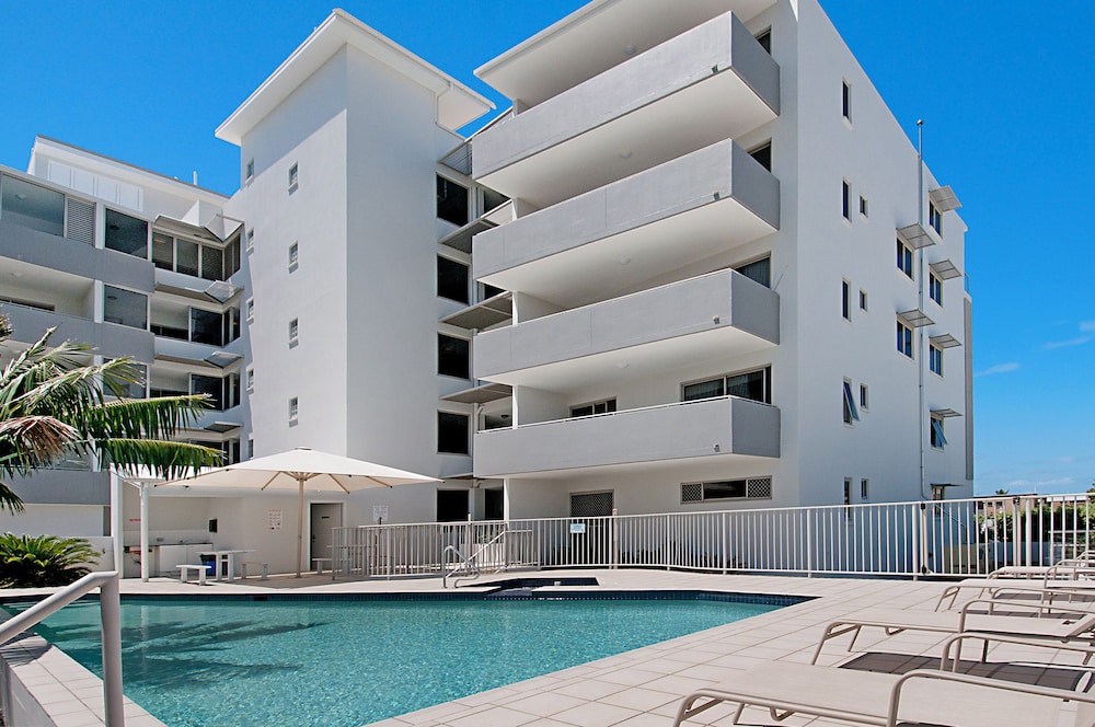 Rovera Apartments - Maroochydore