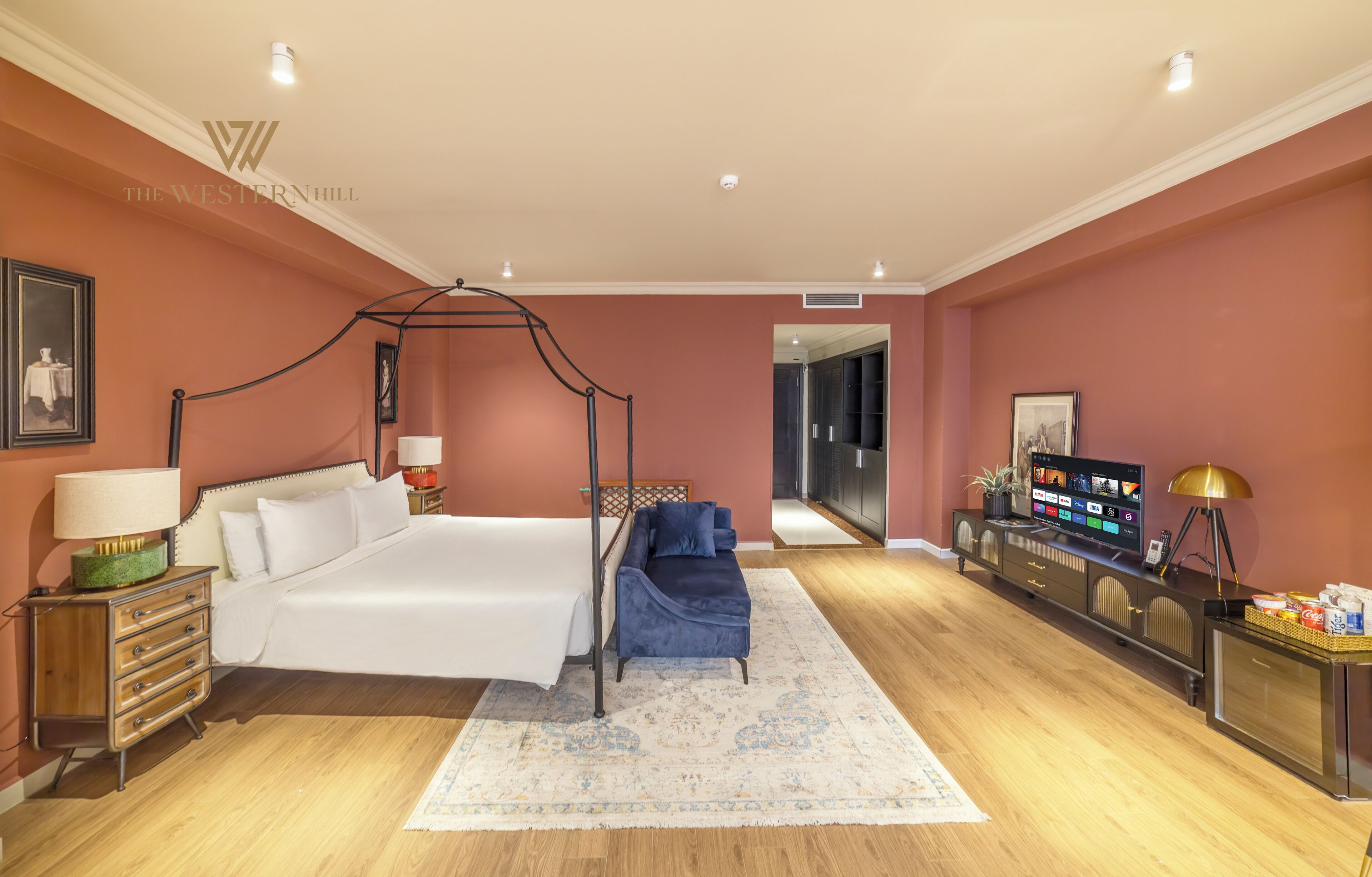 Quarto casal real, vista para a cidade | Roupas de cama premium, frigobar, cofres nos quartos