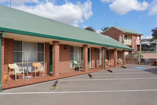 Roseville Motel & Apartments - Tamworth