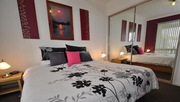 1 quarto, roupas de cama premium, individualmente decorados