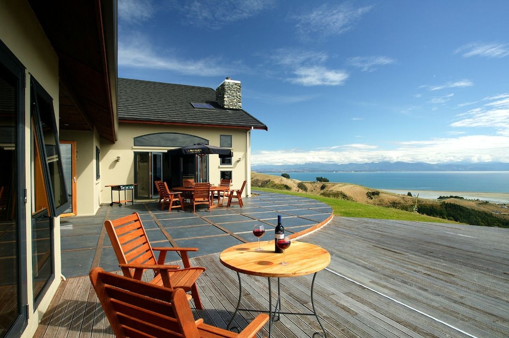 Parautane Lodge - New Zealand