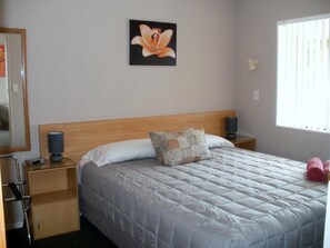 Suite Standard, 2 quartos, não fumadores, cozinha (Unit) | Wi-fi grátis, roupa de cama fornecida