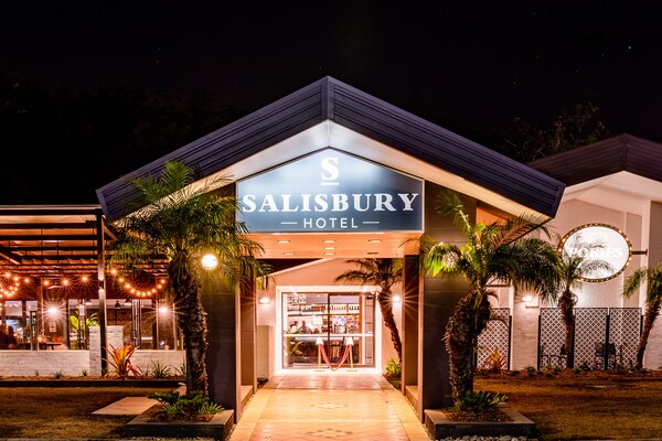 Salisbury Hotel - Logan City