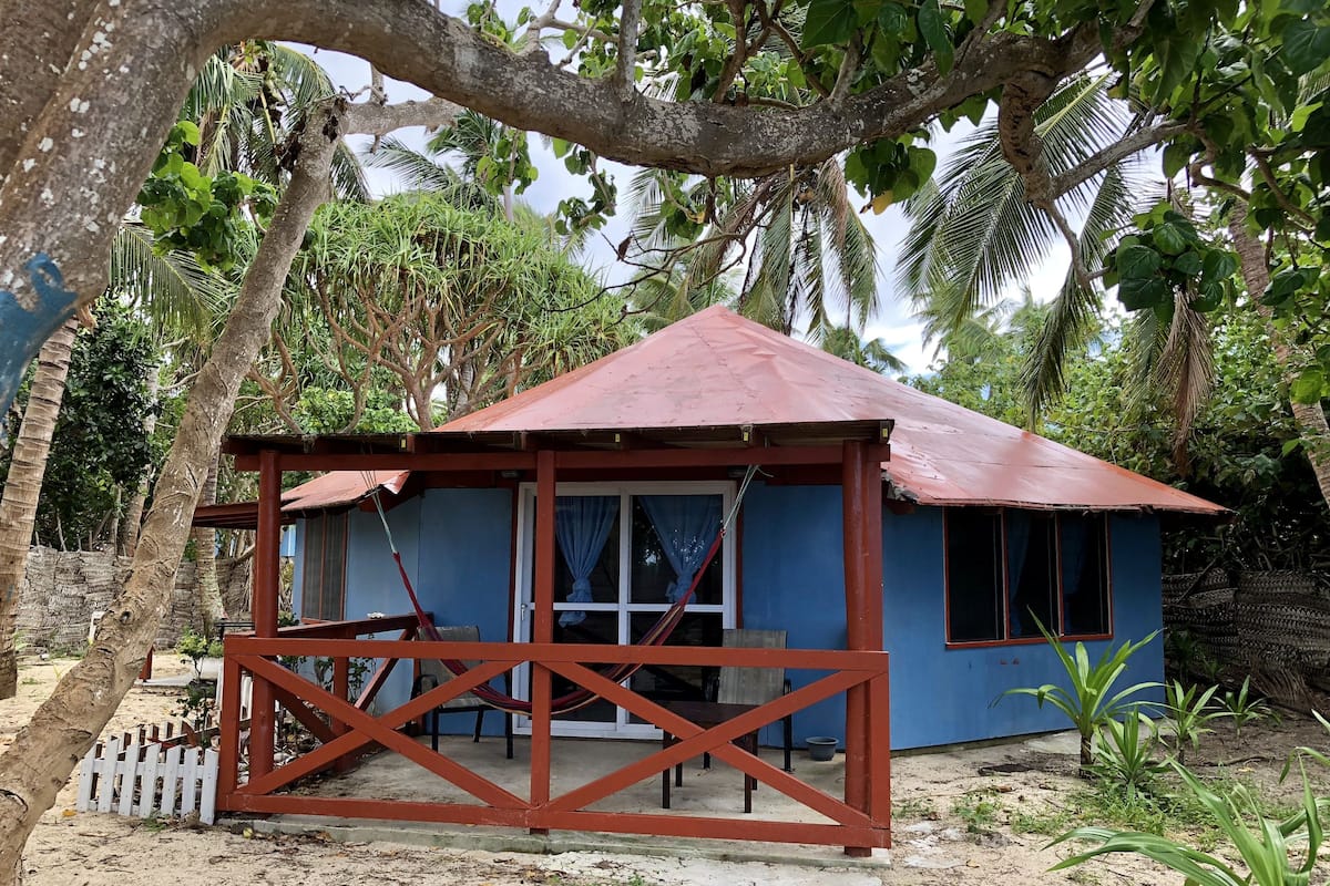 Bungalow Familiar, 2 quartos (Fale) | Cofre no quarto, roupa de cama fornecida