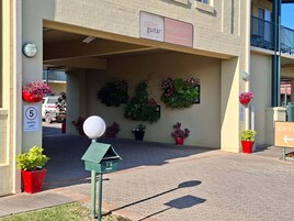 Fachada da propriedade