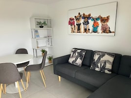Apartamento luxo | Área de estar | TV