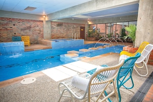 Piscina interior 