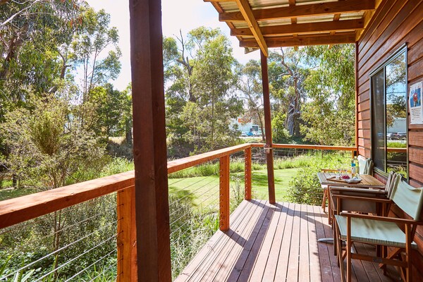 Lorne Foreshore Caravan Park - Lorne