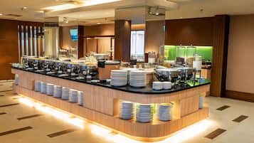 Buffet de pequeno-almoço