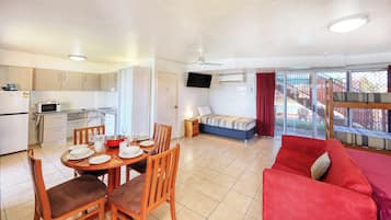 Quarto Familiar (Waterfront) | Sala de estar