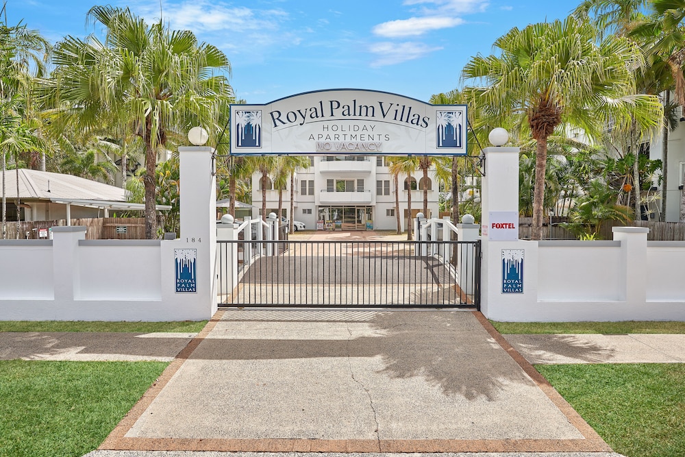 Royal Palm Villas Cairns - Queensland