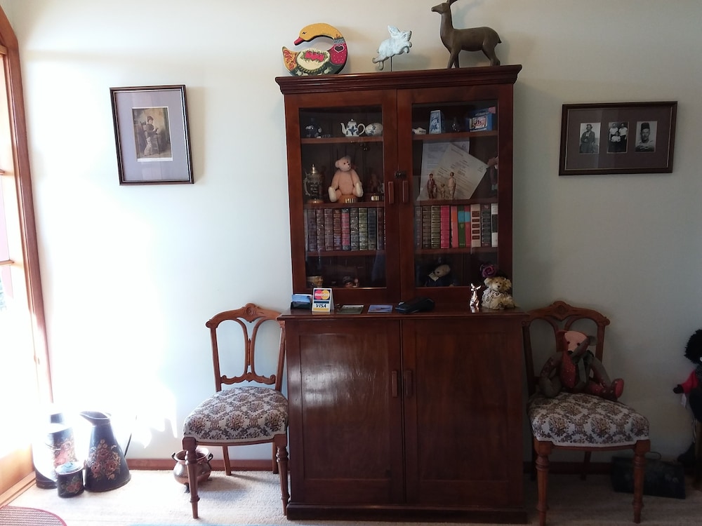 Cornwall Cottage - Hobart