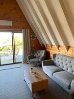 Bungalow Standard, 1 quarto | Sala de estar | Televisor LCD, leitor de DVD 