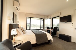 Apartamento superluxo, 1 quarto, para não fumantes, cozinha (Luxury Spa Apartment) | 1 quarto, roupas de cama premium, cortinas blackout