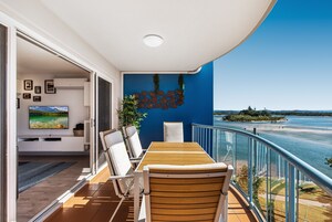Apartamento, 3 quartos, banheira de imersão, vista para o rio | Sacada