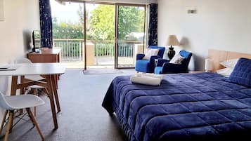 1 quarto, quartos insonorizados, Wi-fi grátis, roupa de cama fornecida